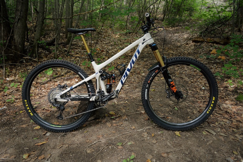 2021 Pivot switch blade medium For Sale