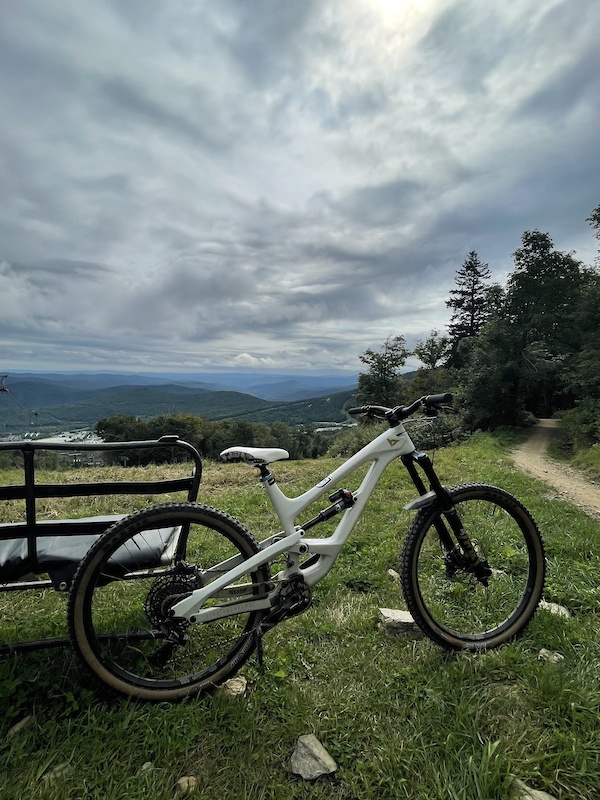 2020 YT Capra comp 27.5 For Sale