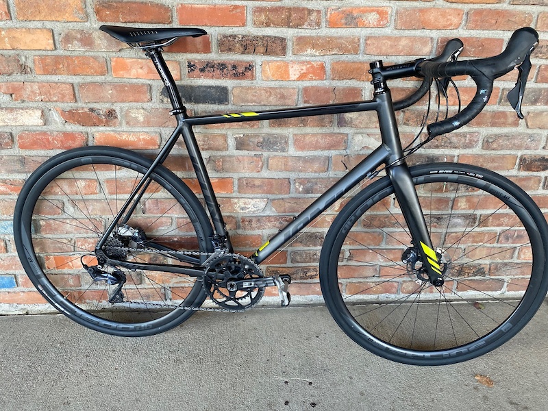 2019 Jamis Icon Elite 61cm Ultegra For Sale