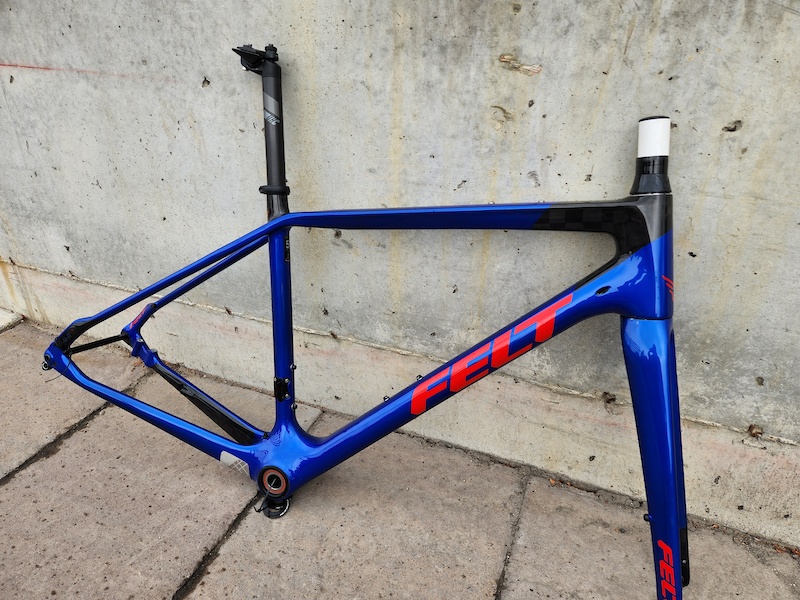 2018 51cm Felt VR3 Disc road frame, New For Sale