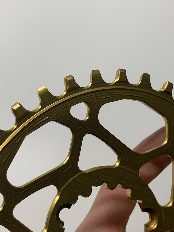 2022 Absolute Black 34T Sram direct mount GOLD For Sale