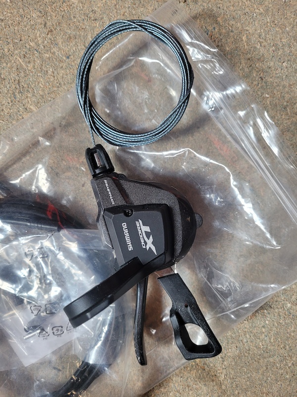 2022 Shimano XT rear shifter M8000 For Sale