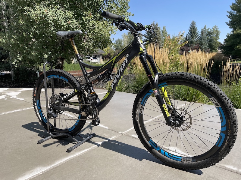 2016 Pivot Mach 6 Carbon, ENVE Carbon Wheel Set, Sram 1x11 For Sale