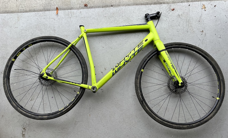 2017 Whyte Girburn 56 w/ WTB i23 wheels For Sale