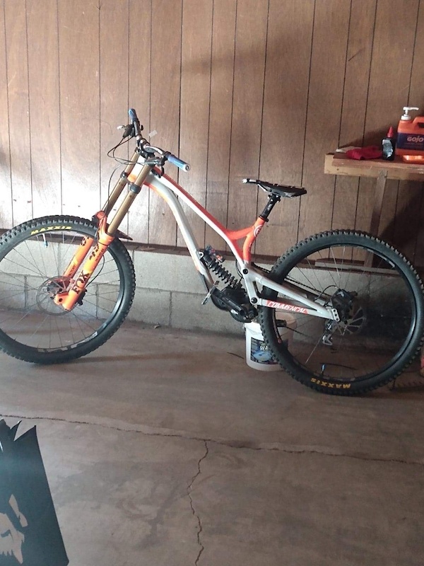 2020 Commencal Supreme L For Sale
