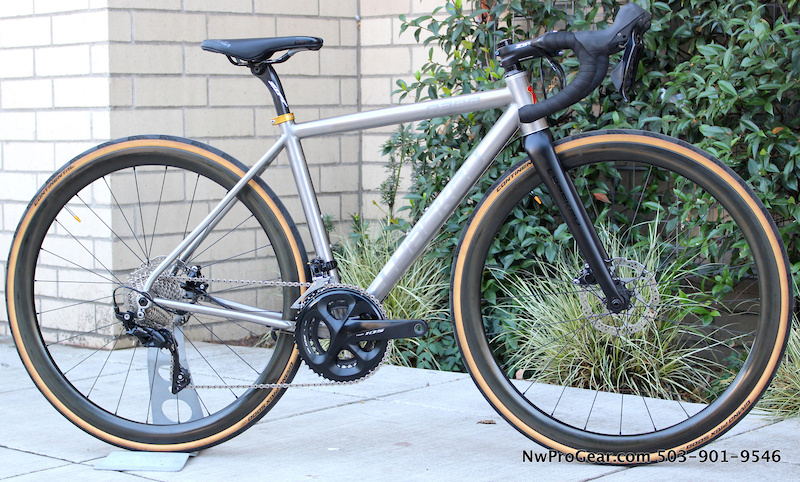 2021 Lynskey Ti R300 Shimano Enve Reynolds Carbon Wheels For Sale