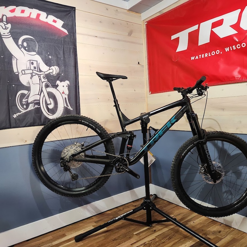 2020 Trek Slash XL All New Parts For Sale