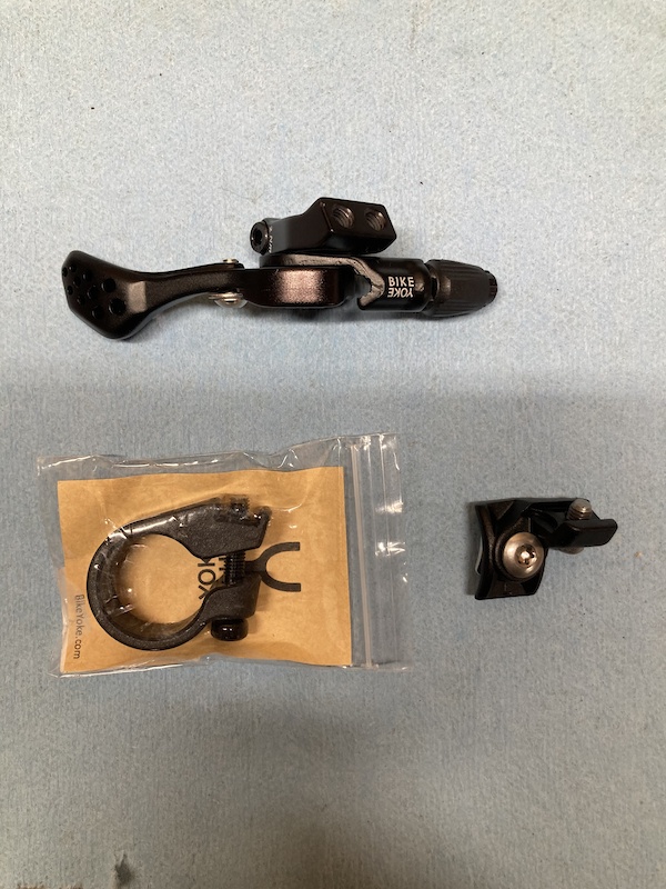 2022 BikeYoke Triggy dropper lever - SRAM MMX + 22.2 clamp For Sale