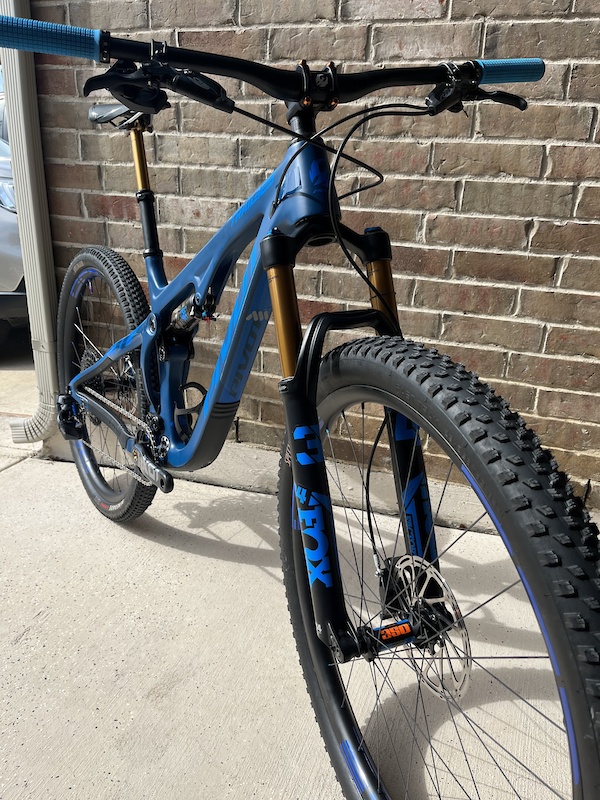 2020 Pivot Trail 429, Medium, AXS, carbon wheelset For Sale