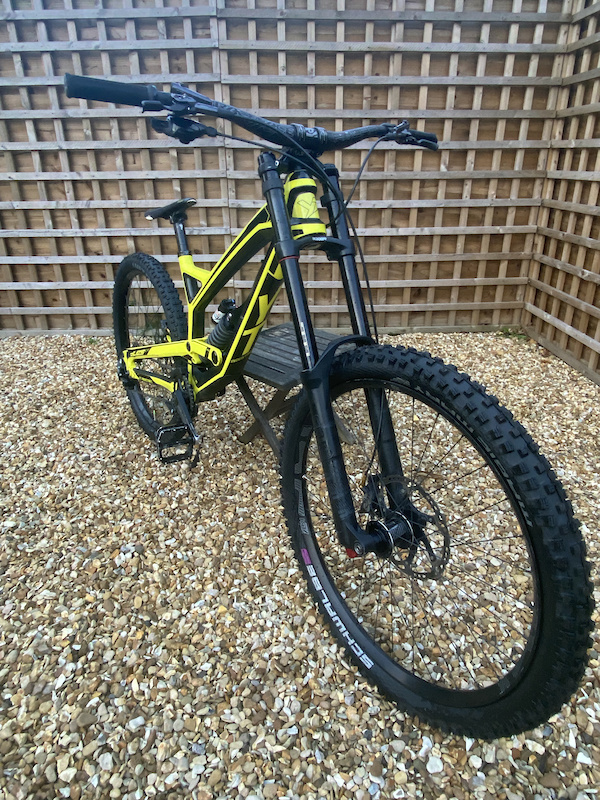 2016 YT Tues CF For Sale