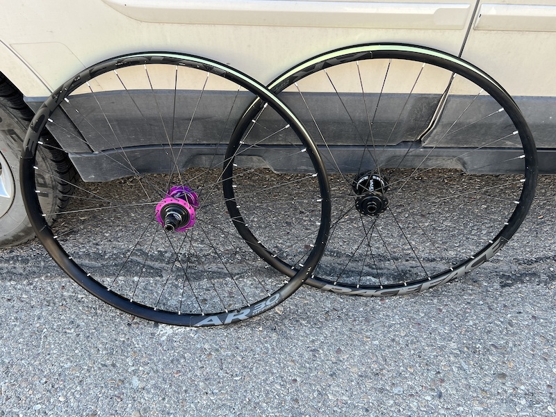 2021 RaceFace Vault Wheel set (29er) For Sale