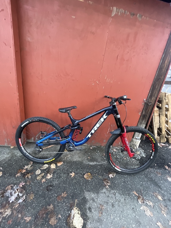 2022 Trek Session For Sale