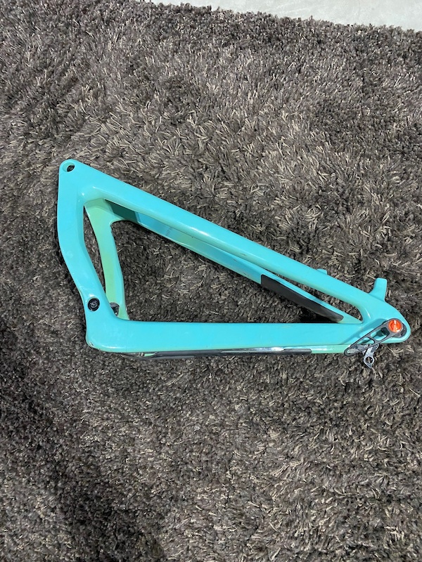 2020 Megatower Rear Triangle For Sale