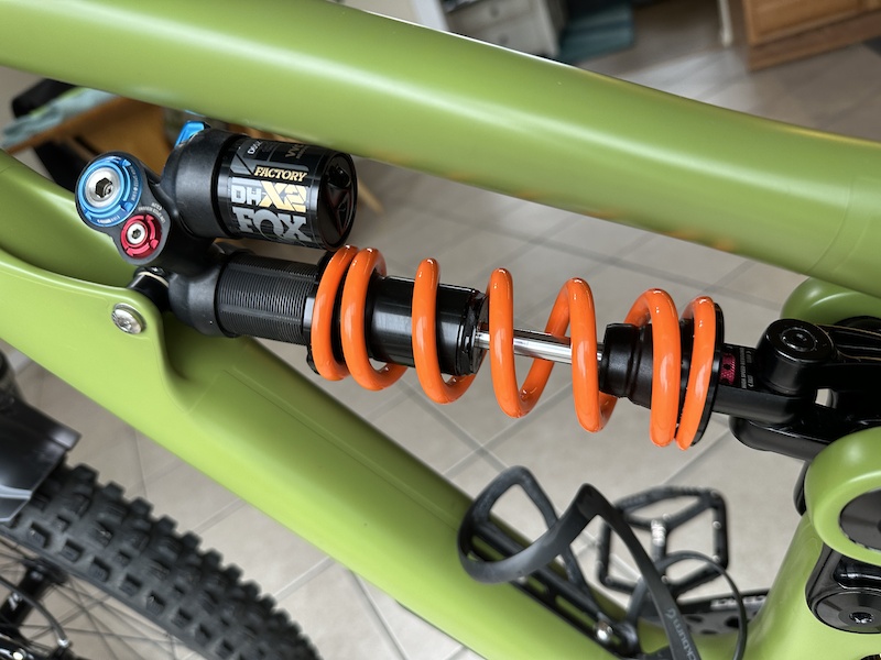 2021 Fox Factory DHX2 (Excellent Condition) 230 x 65 For Sale