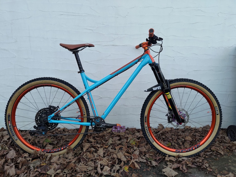 2017 Production Privee Shan 27 - 917 Gulf Edition - Large For Sale