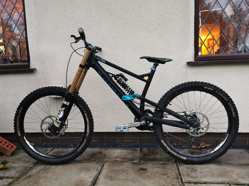 2013 Canyon Torque DH bike - medium For Sale