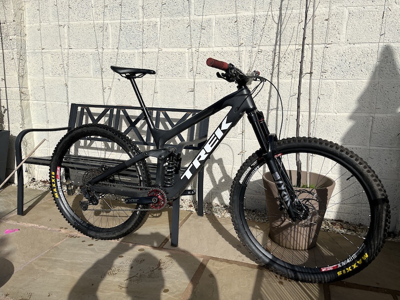 2020 Trek Slash Full Carbon For Sale