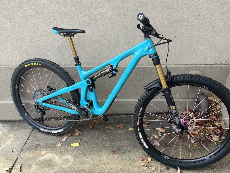 2021 Yeti SB 130 T3 I-9 wheels and stem For Sale