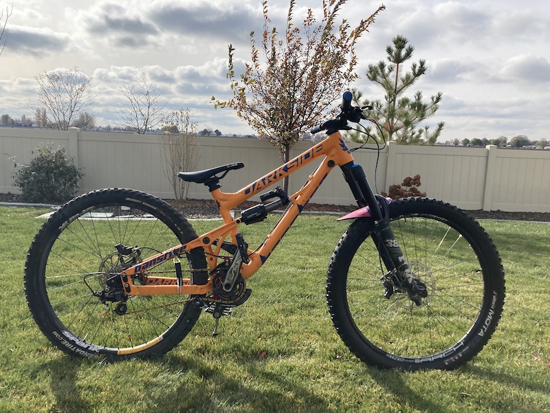 2017 Banshee Darkside - Size Small For Sale