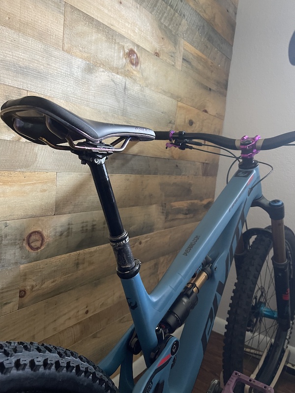 2022 Pivot Firebird For Sale