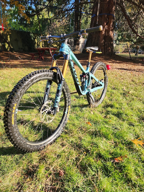 2022 Pivot Mach 6 XS x01 Air Carbon Wheels For Sale