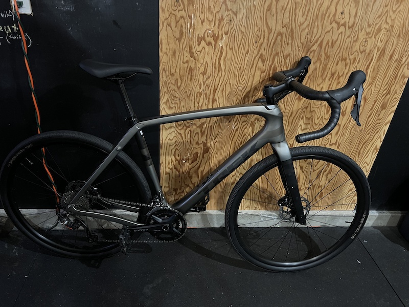 2022 Trek Checkpoint SL5 (58 CM) For Sale