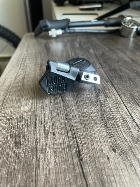 2022 Rockshox Reverb AXS Dropper Lever For Sale