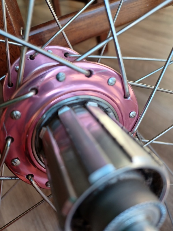 2005 Pink Chris King hubs For Sale