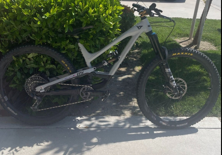 2021 YT Capra For Sale