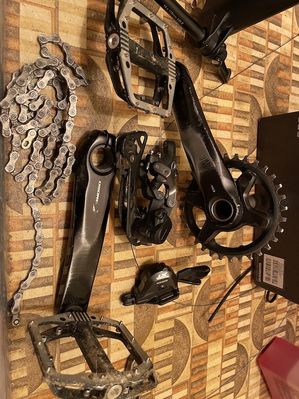 Shimano XT M8000 11 speed group set For Sale
