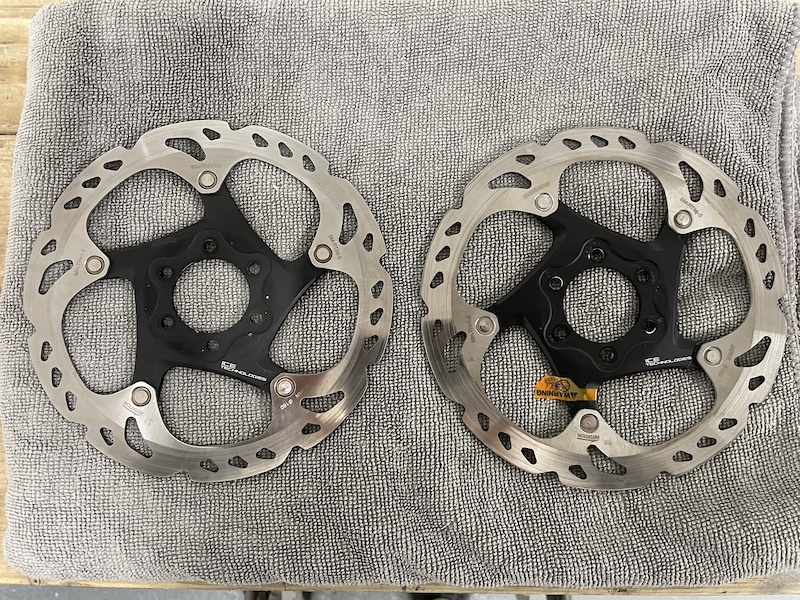 Shimano Ice Tech Rotor SM-RT86 160mm pair For Sale