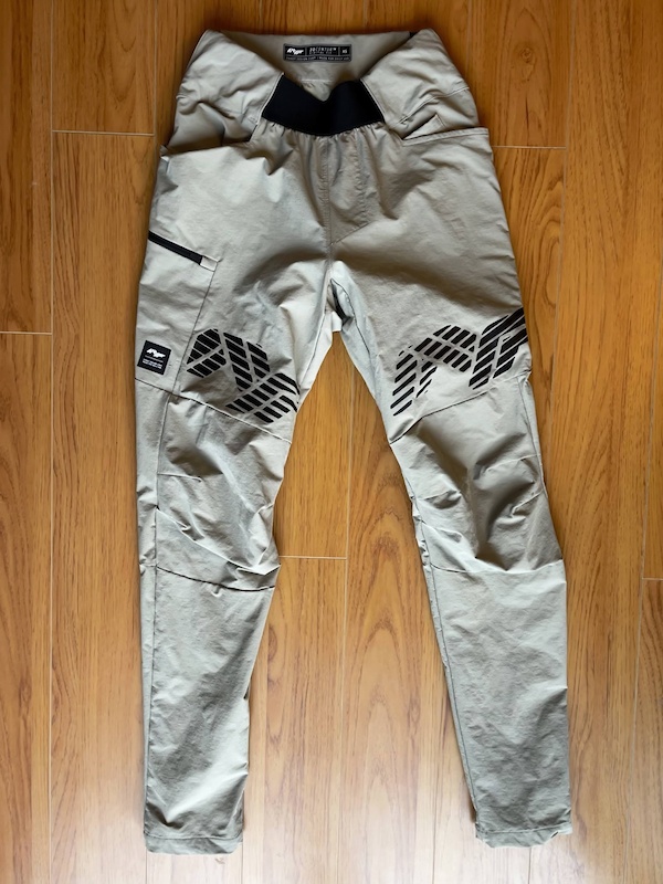 2022 NF DP4 Team Pants - Taupe / Size XS For Sale