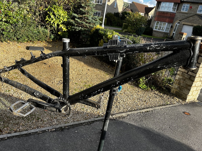 Giant Stp dirt jump frame black paint job For Sale