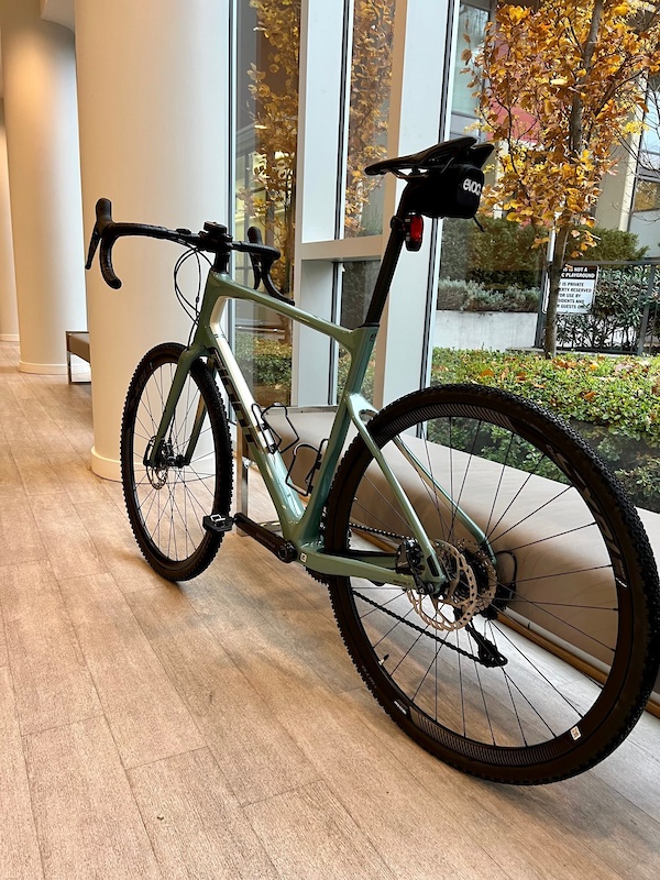 2020 Giant Revolt Advanced 0 Gravel Bike For Sale