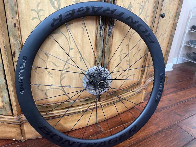2019 Bontrager Aeolus 5 and 5 Pro Carbon Wheelset For Sale