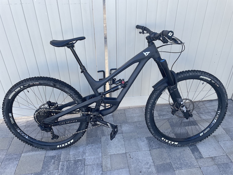 2021 YT Capra Pro AL Large For Sale