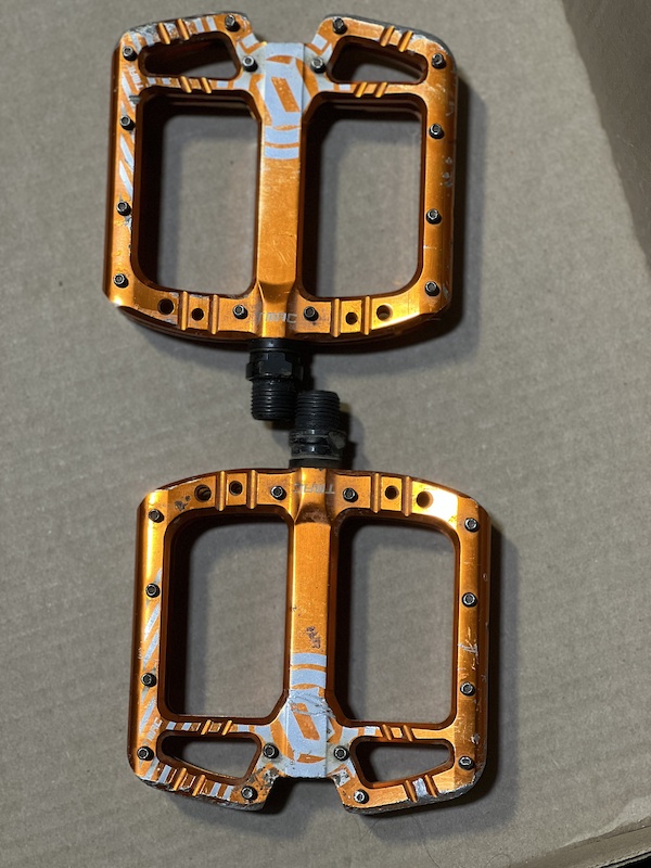 2020 Deity TMAC orange pedals For Sale