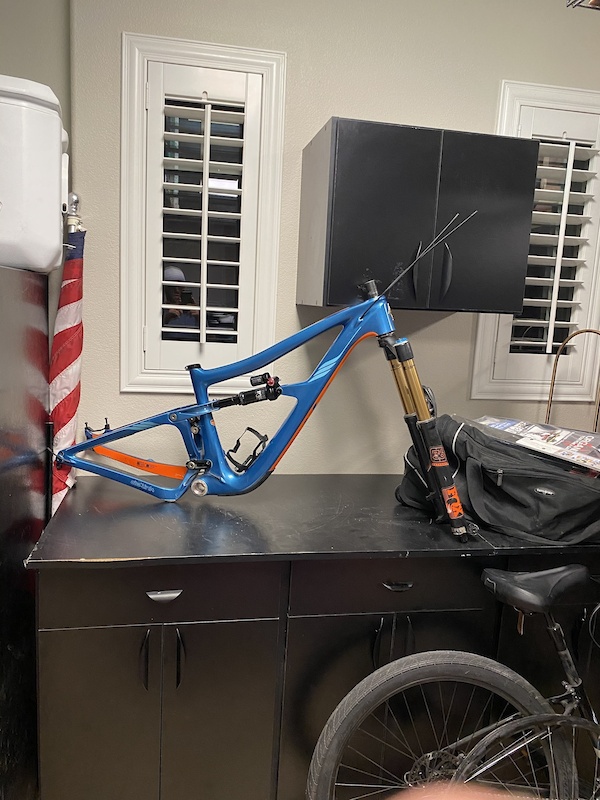2018 Ibis Ripmo v1 Chris king headset FRAME ONLY For Sale