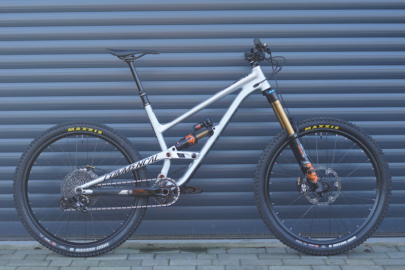 2019 Commencal Clash - Large For Sale