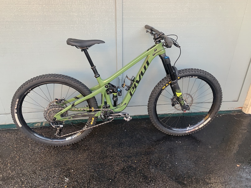 2020 Pivot Switchblade Mountain Bike - Small For Sale