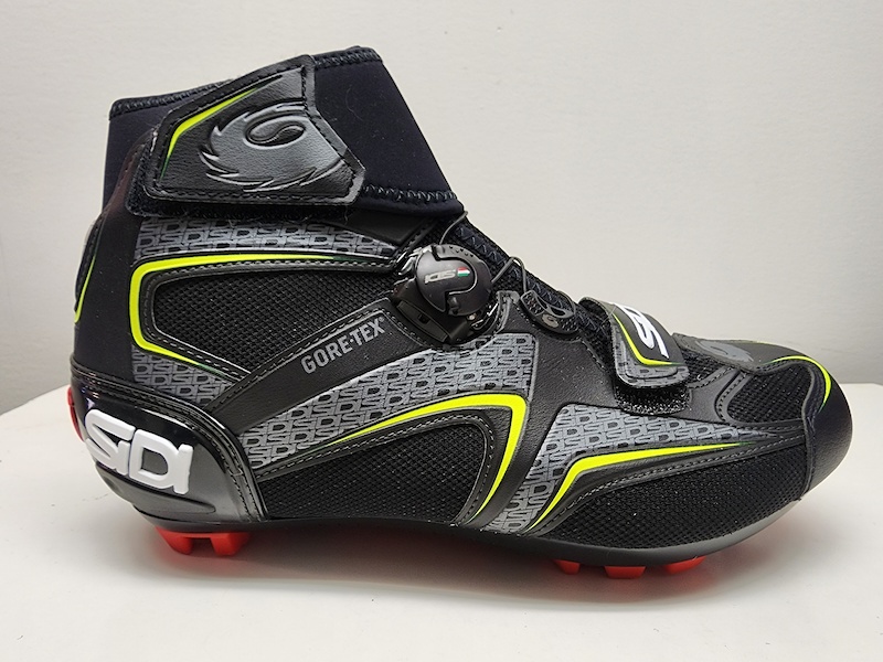 2021 Sidi Gore Tex Zero Winter Road Shoes size 42 For Sale