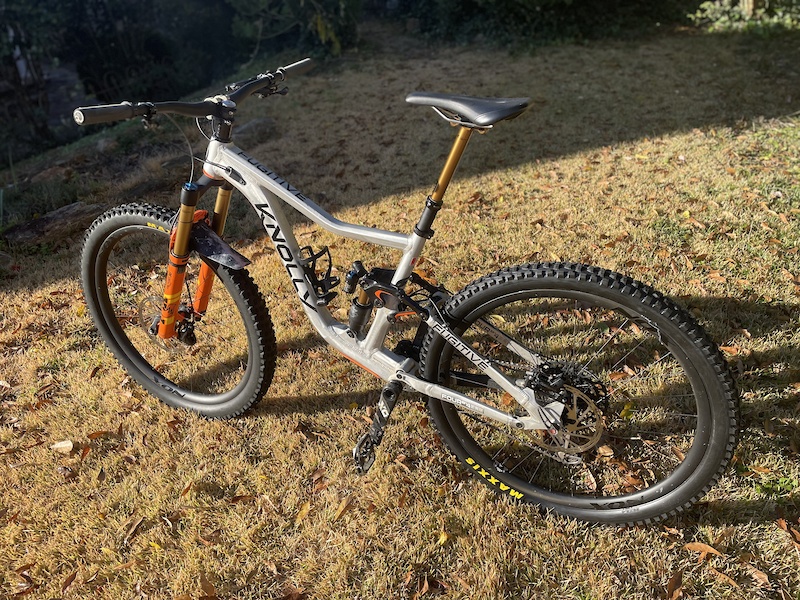 2019 Knolly Fugitive LT 135mm custom build w/ carbon wheels For Sale