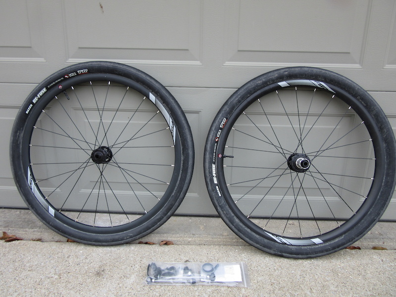 2022 FSA Road/Gravel Disc 650b (27.5) Wheelset, 100mm/142mm For Sale