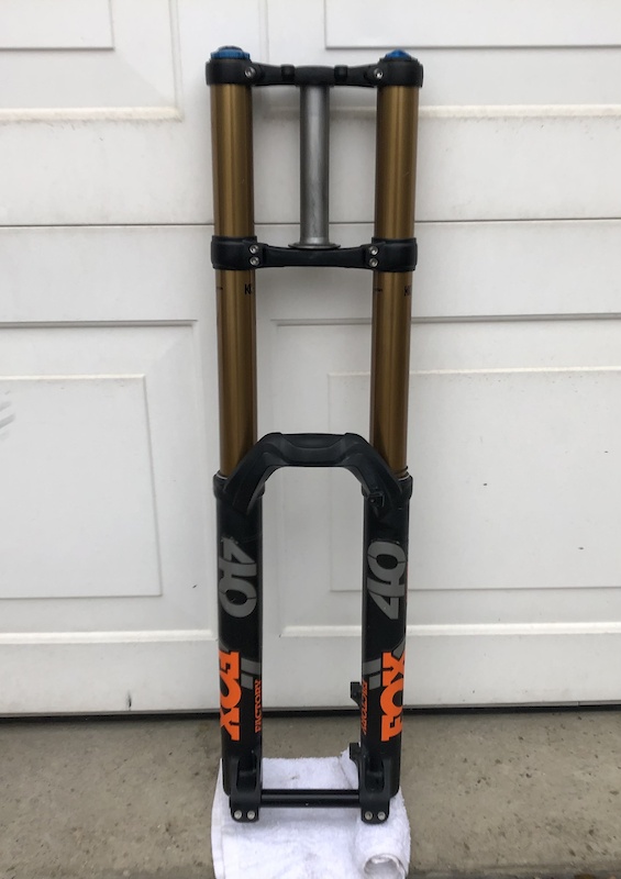 2020 Fox 40 Factory Fork 27.5 Grip 2 For Sale