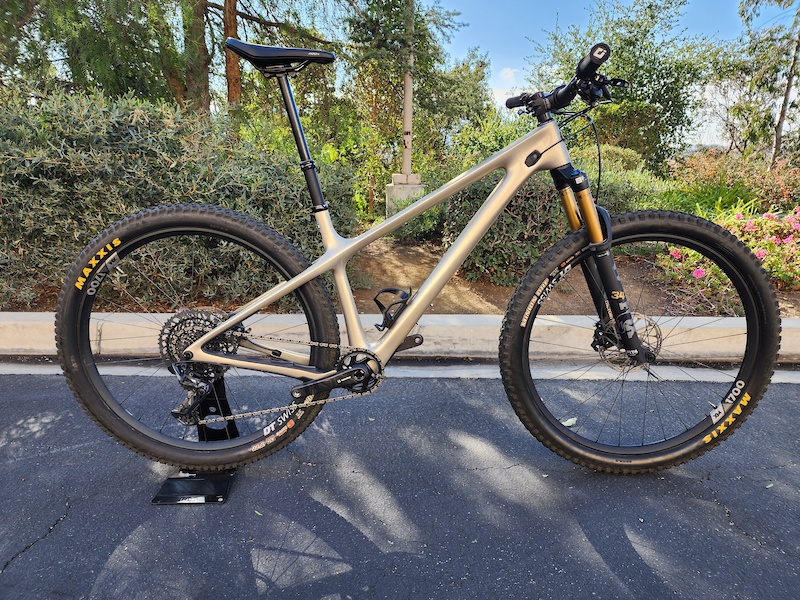 2021 Yeti ARC Turq Series T2 Build, Large, FREE US SHIPPING For Sale