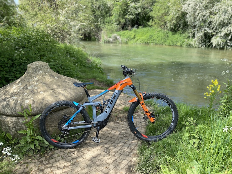 2019 CUBE STEREO 160 action team hybrid For Sale