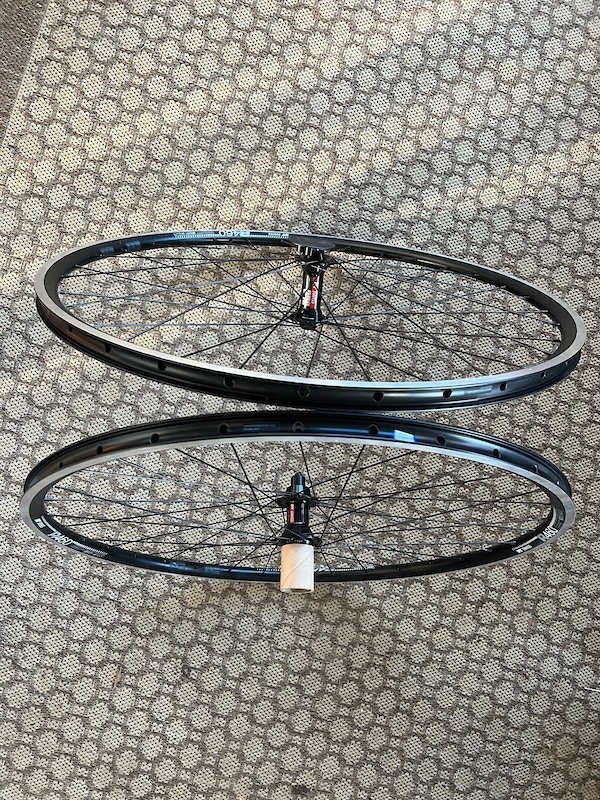 2022 DT Swiss R460 Black Dt Swiss 370 For Sale