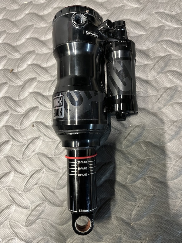 2020 Rock shox super deluxe ultimate. Megneg For Sale