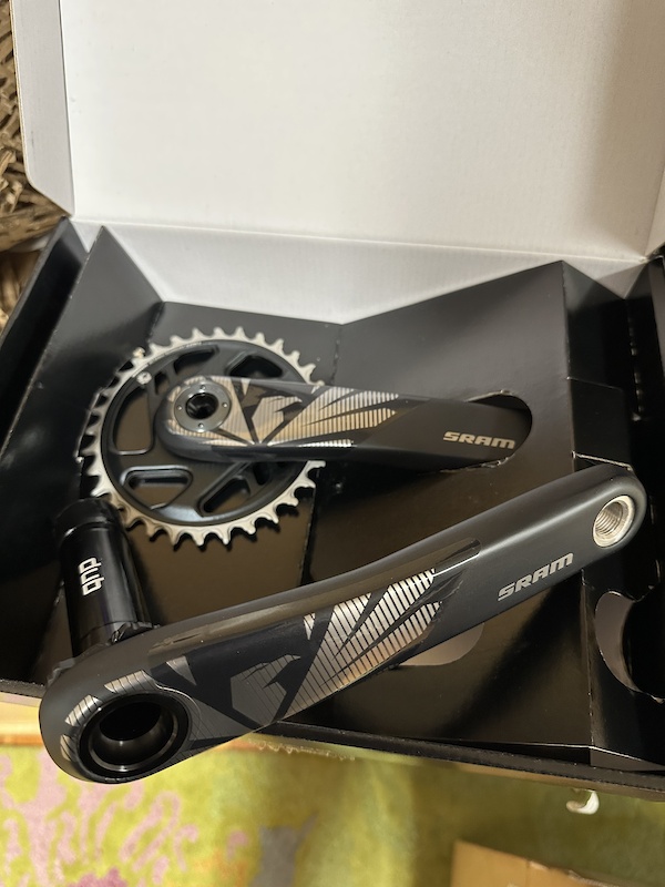 2023 Sram X1-Carbon DUB Crankset 175mm For Sale