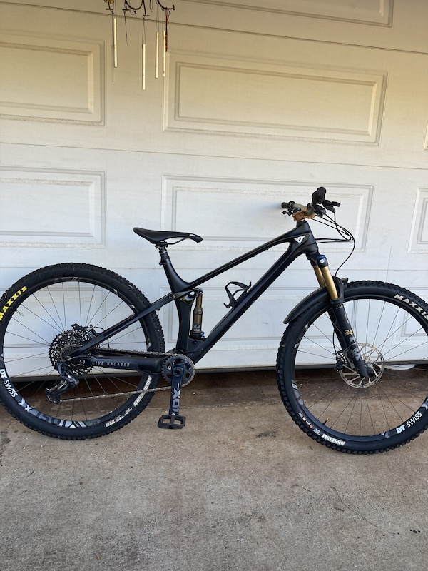 2022 YT Izzo Frame Fork seatpost L For Sale